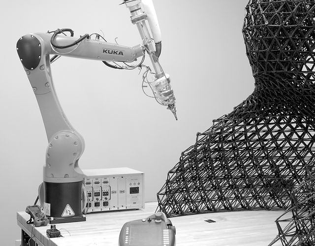 EL DISEÑO DE HERRAMIENTAS DE FIN DE BRAZO DE ROBOT REQUIERE TENER EN ...